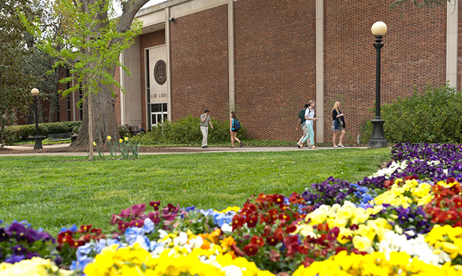 Visiting the Alexander Campbell King Law Library | www.law.uga.edu